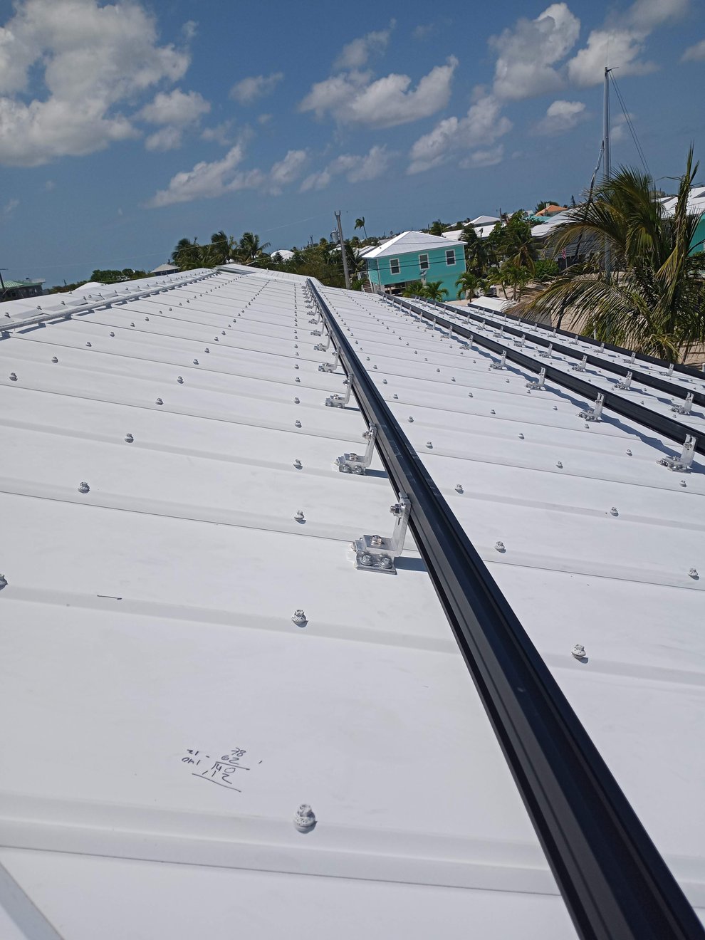 Butyl Sealant: What Is It and Why Do We Use It?